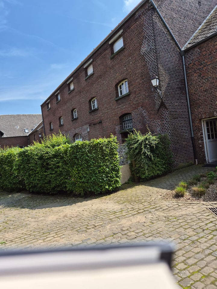 Appartment In The Château Farm - Gembloux