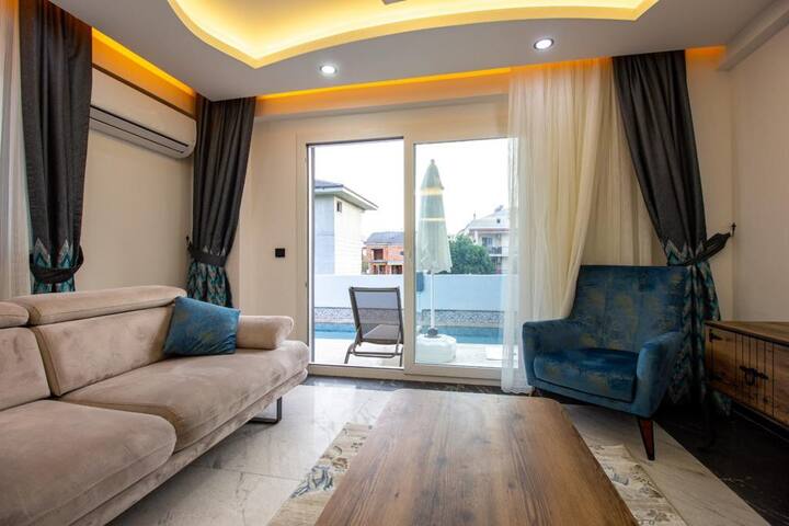 Plaja 2 Km ŞEhir Merkeze 7 Km - Fethiye