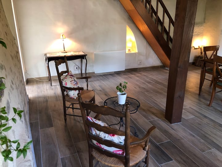 Yvette’s Country Cottage - Creuse
