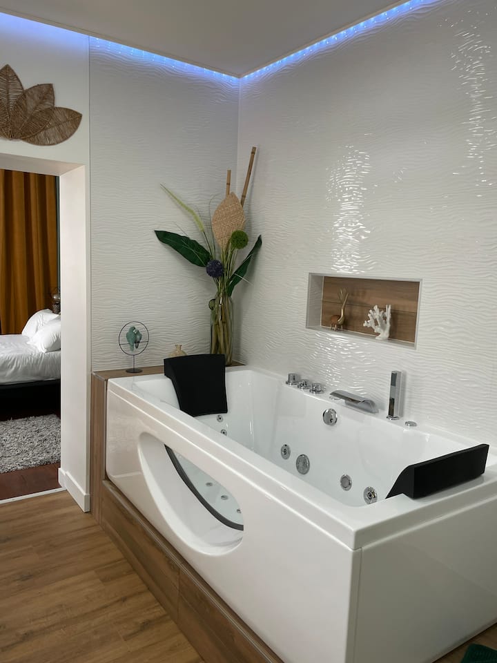 Un Instant De Pur Bonheur - ibis Moulins