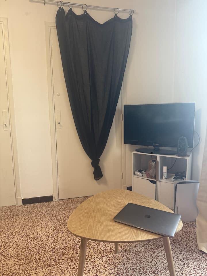 Studio Complet Aménagé Jolie Vue - Grasse