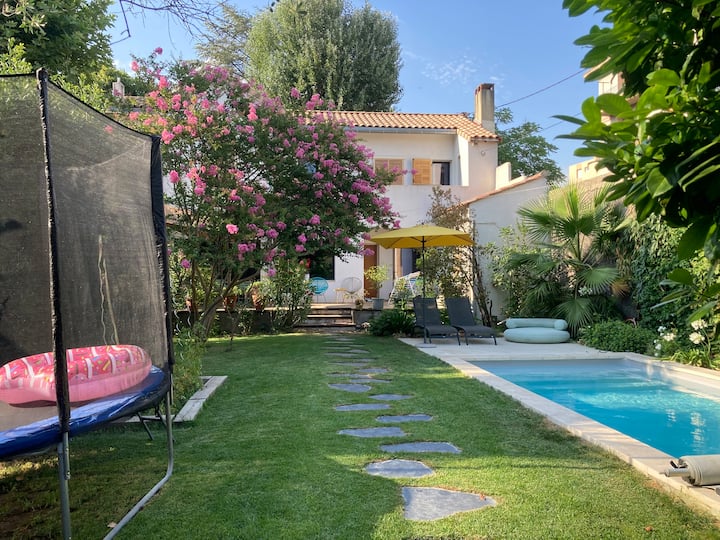 Maison Piscine Proche Remparts - Gare TGV - Avignon