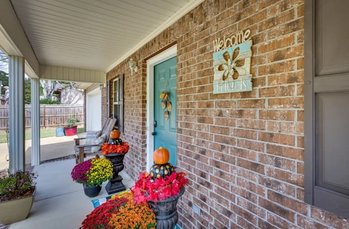 Pet Friendly, Bring Your Alligators - Hot Springs, AR