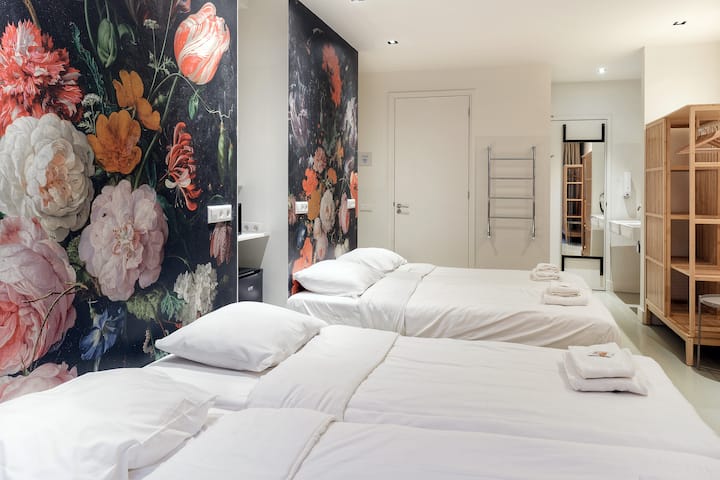 Jordaan 4 Person Suite • Next To Leidseplein - Ámsterdam