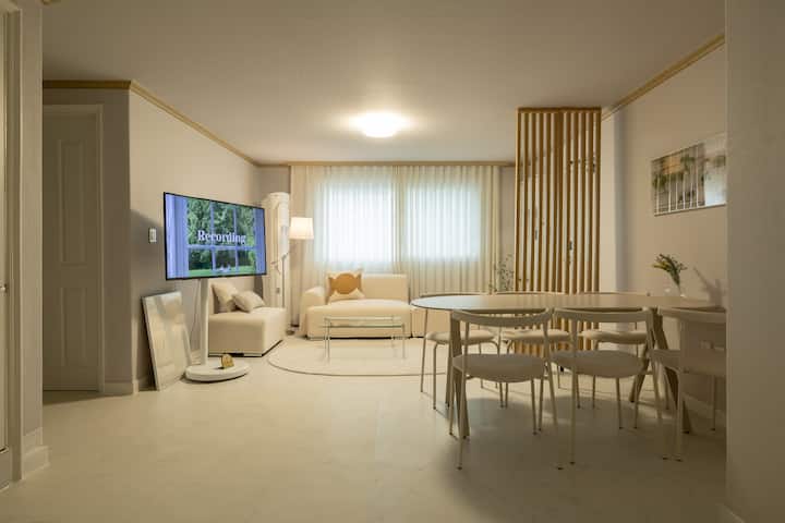 [New]넓은 대형숙소/R3t1/서울역/가족추천 #용산#남산타워#이태원#명동#용리단길 - Seoul