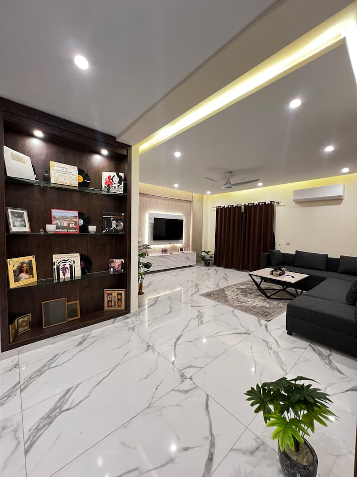 2 Bedroom Luxury Apartment In River Loft - Iszlámábád