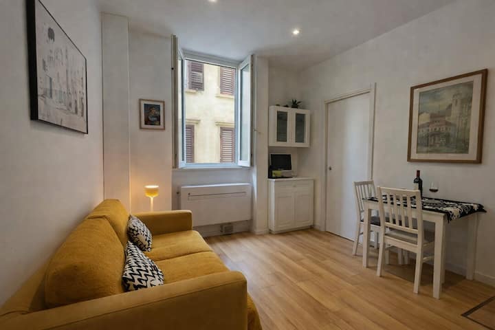 Duomo Santa Maria Fiore Apartment - Florence