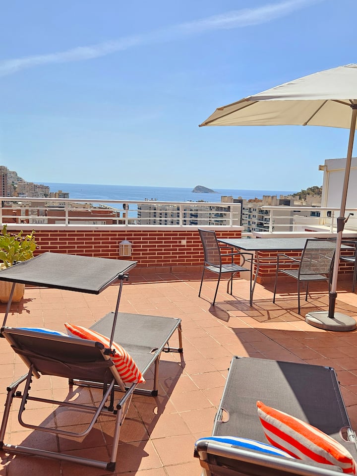 Sea View Apartment In Benidorm - Villajoyosa