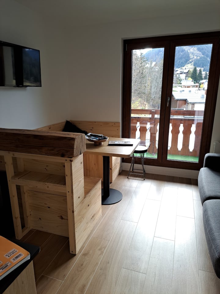 Beau Studio à Châtel - Châtel