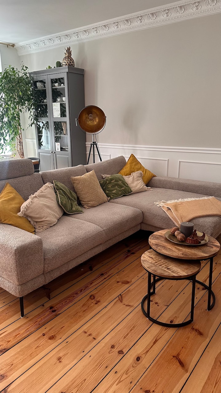 Schönes Zimmer In Altbau - Berlin