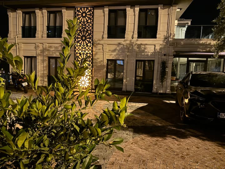 Muhteşem Köşk Dairesi/şehir Merkezi/bahçe/otopark - Zonguldak