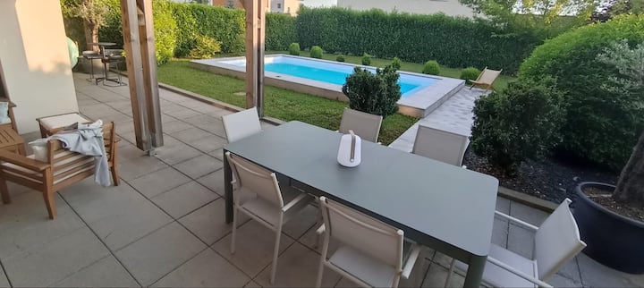 Chambre Avec Piscine Privée - Annecy