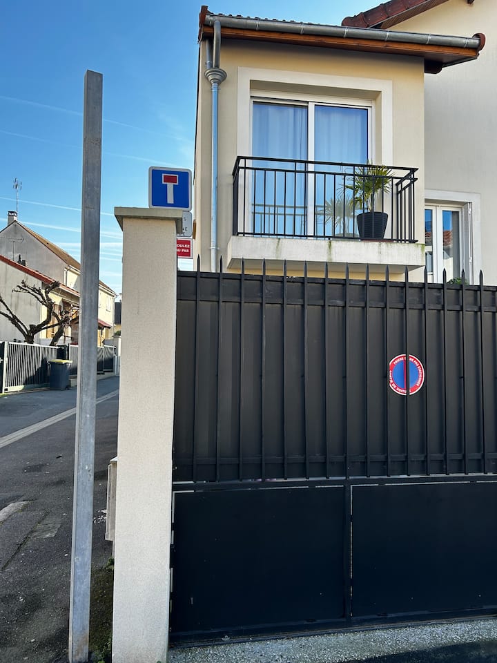 Maison Studio En Duplex Au Mont Valérien - Paris 16e Arrondissement