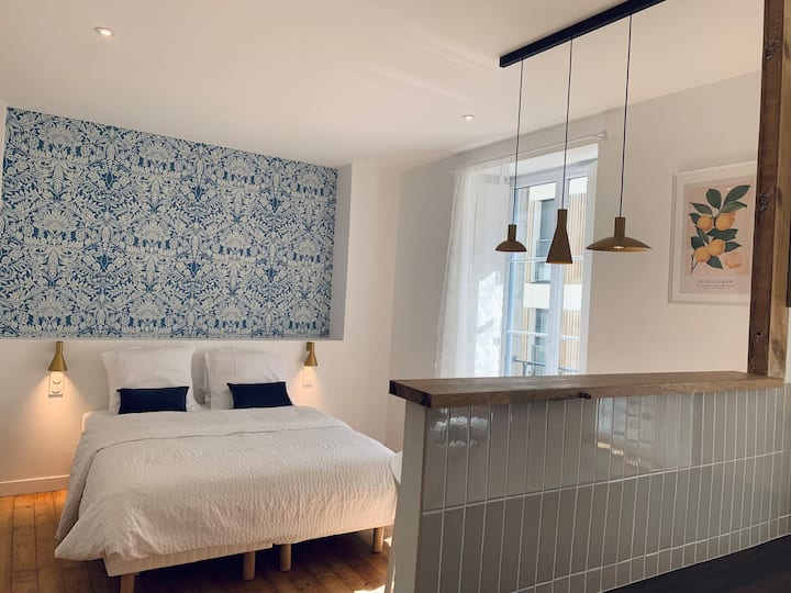 La Belle Odet'
Centre Ville- Le Glycine - 坎佩爾