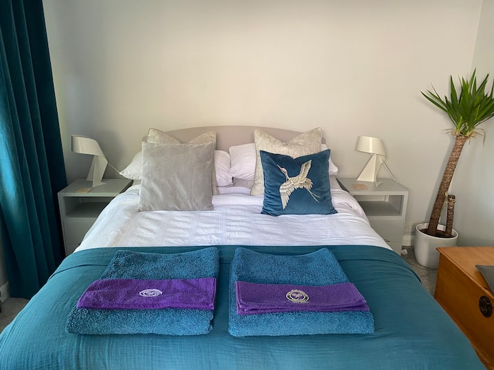 New Malden Studio - Surbiton