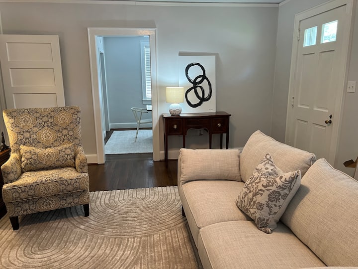 Lincoln Street Cosy Cottage! - Columbia, SC
