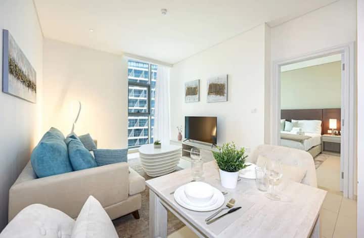 1br с отдельной гостиной для семьи до 4 человек - 杜拜