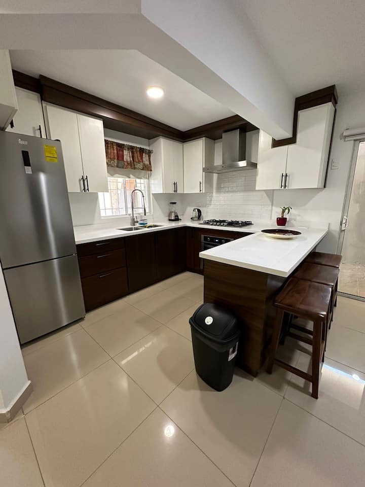 Casa Moderna Al Mejor Precio Cerca De Consulado Eu - Hermosillo