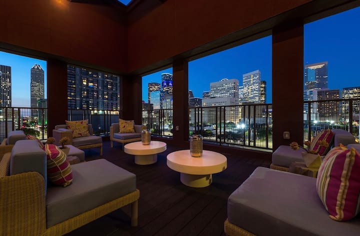 Downtown Houston Vacation Rentals & Homes - Houston, TX | Airbnb
