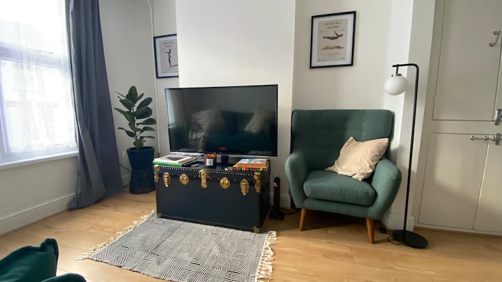 Stylish Homely Stay - Central Rochester - Chatham