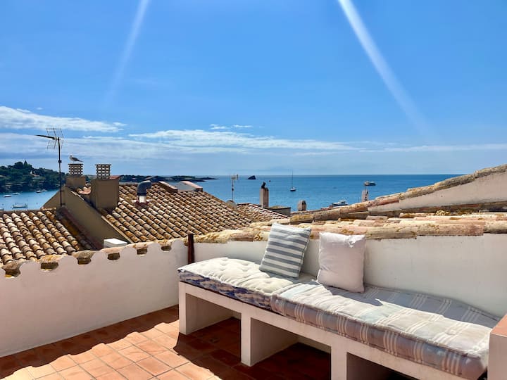 ÁTico Con Terraza úNica - Cadaqués
