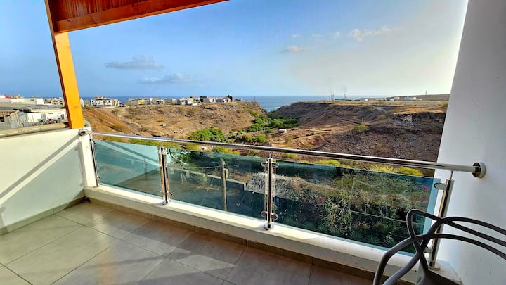 Ap4 Mooi Appartement Met Prachtig Uitzicht - Praia