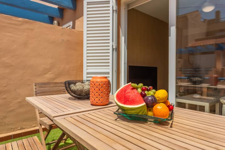 1st Line Beach, Pool, Terrace & Fibre Wifi - Tarifa