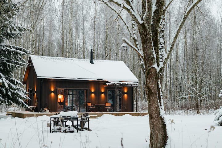Kupetaite - Straw Bale Cabin In Nature - Lithuania