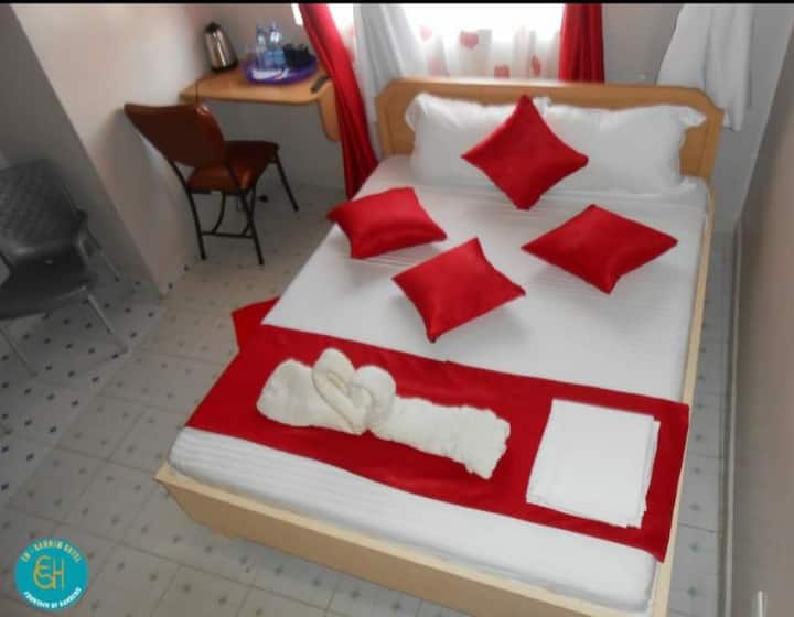 Jojo's Cozy Apartment ( 7 Bedrooms All En-suite) - Kisumu