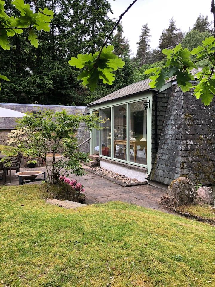 Ballater, Royal Deeside - A Woodland Gem - Ballater