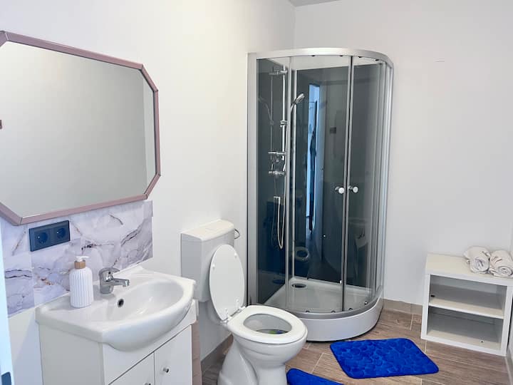 Top1 Helles Zimmer Für 1-2pers. In Ruhiger Lage - Enns