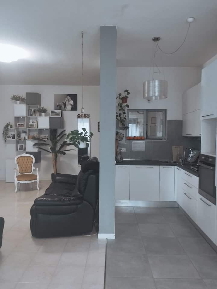 Ampio Appartamento Con 5 Posti Letto - Ferrara