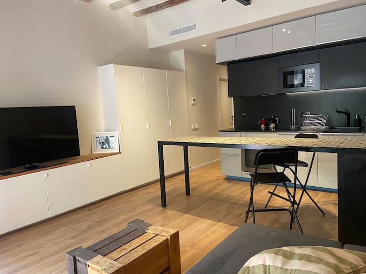 Piso Céntrico Con Mucho Encanto - Barcelona