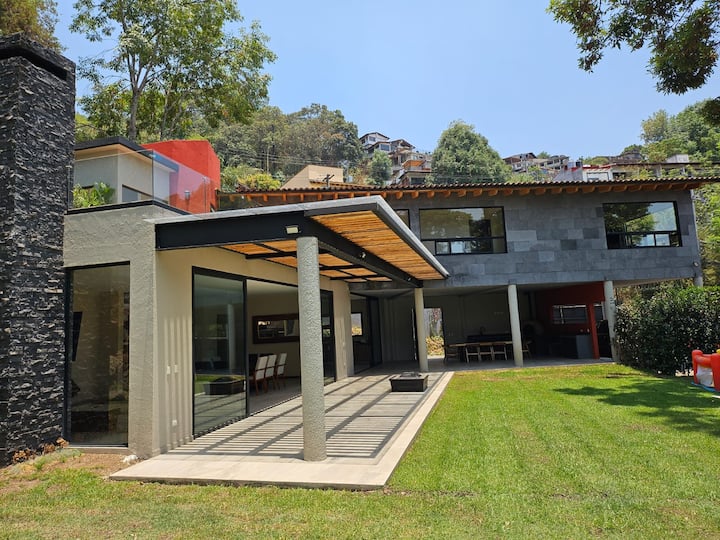 Villa In Valle De Bravo - Valle de Bravo