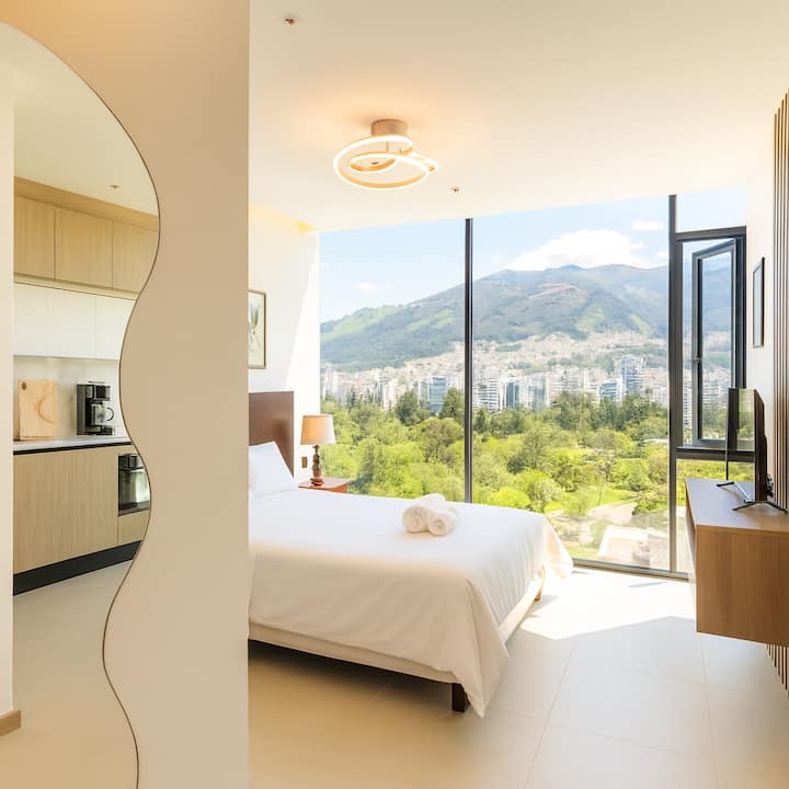 Estudio De Lujo En La Carolina - Quito