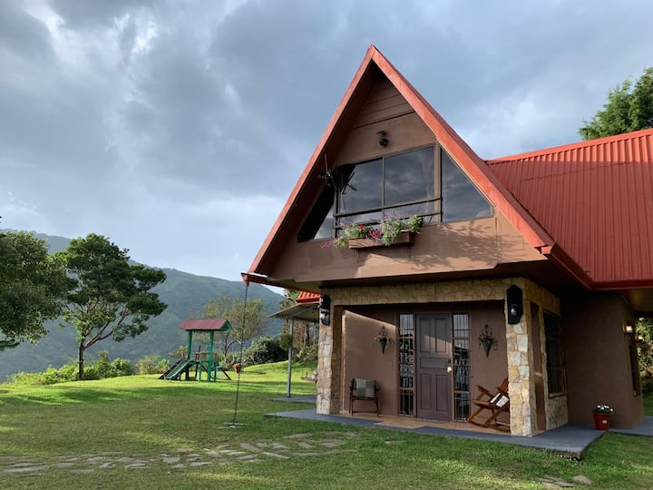 Entre Las Nubes - Bajos del Toro