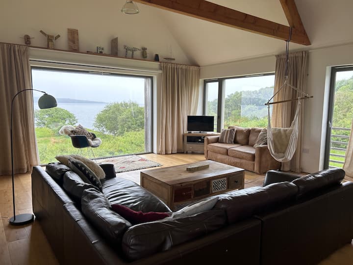 Lochside Luxury, Glorious Views - Skye