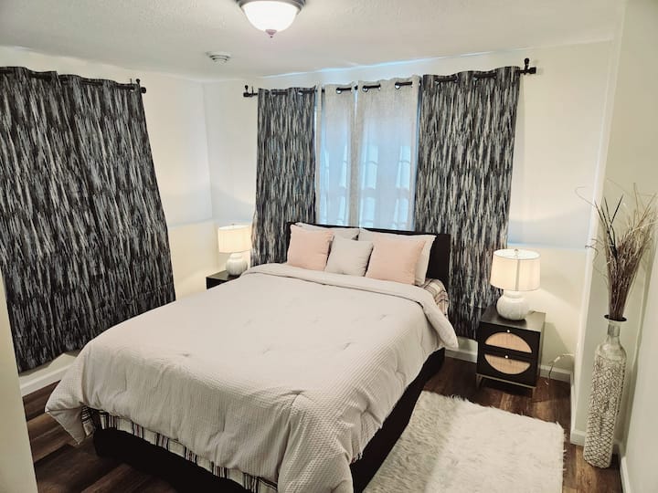 6816 Rooms - Hastings, MN