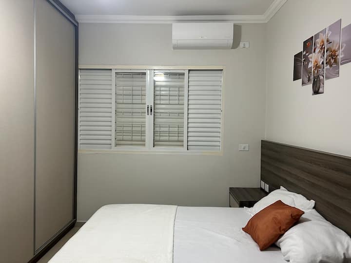 Casa Completa Ar Nos 3 Quartos - Maringá