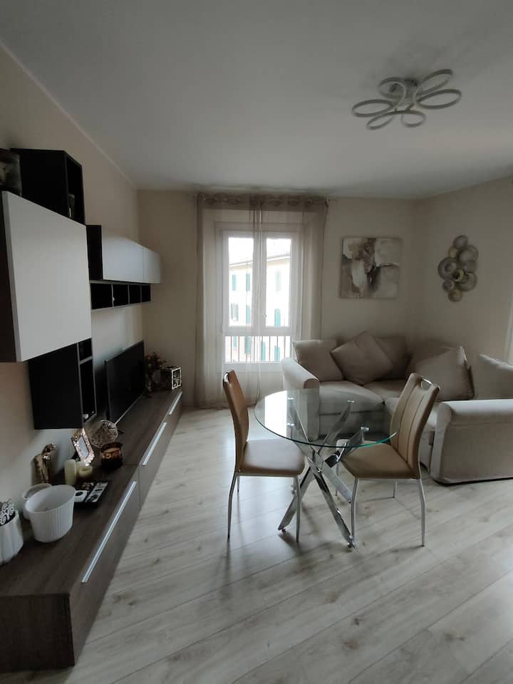 Stanza Singola Vicino Stazione - Bologna