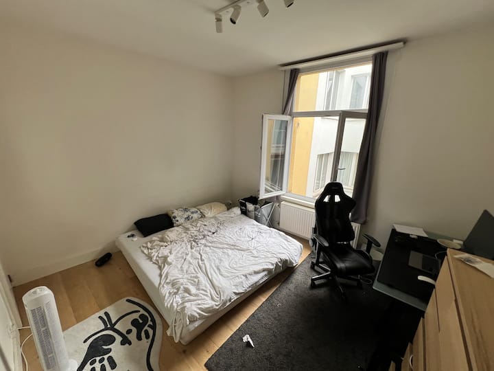 Rust In Antwerpen - Amberes, Bélgica