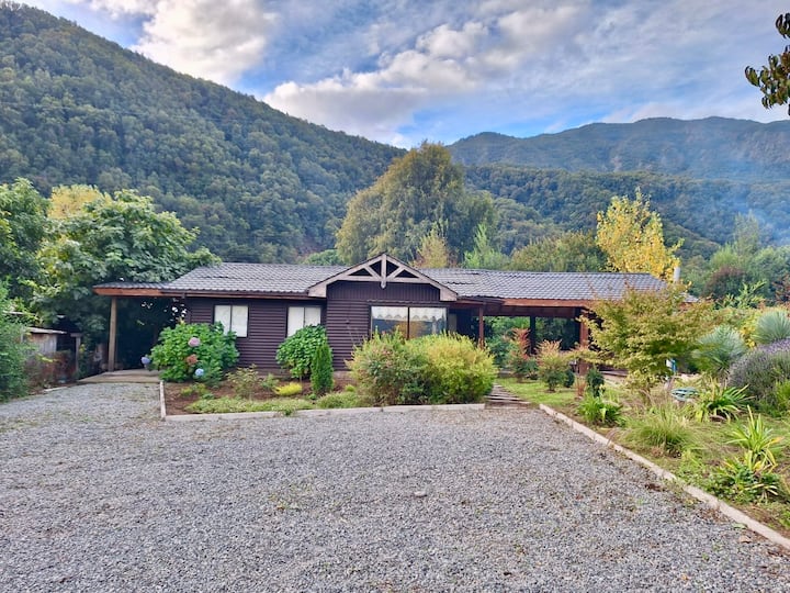 Casa Cordillera Paso Nevado - San Clemente, Chile