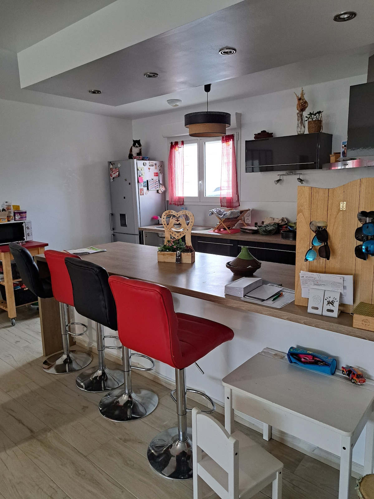 Se alquila habitación hellfest con baño privado - Airbnb