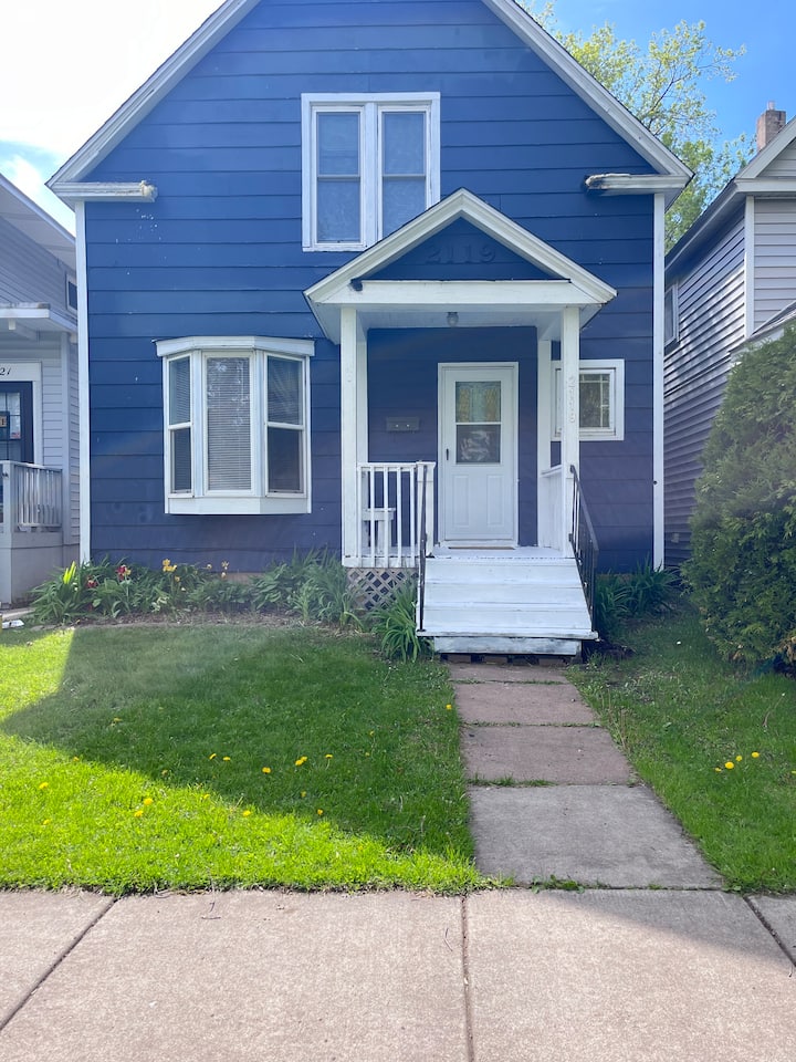 Waterfalls At St Parks! Pet Friendly 3bed 1bath - Duluth, MN