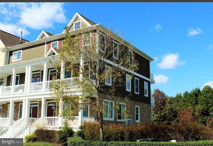 Bayside Home In Fenwick Across From Sunridge Pool - Bethany Beach, DE