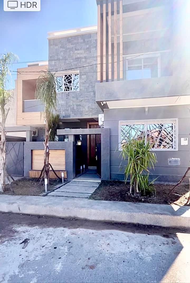 Villa Haut Standing Wifi/clim - Oujda