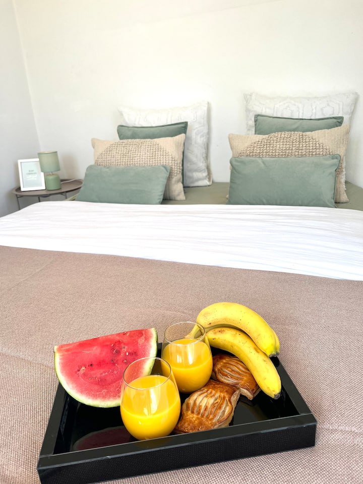 Superbe Appart Pour 4 Personnes à 5mn Du Centre - ロリアン