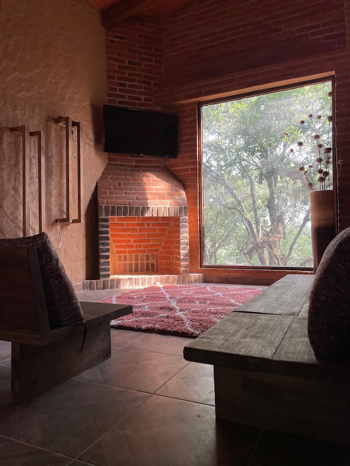 Casa Atrás De La Montaña - Tepoztlán