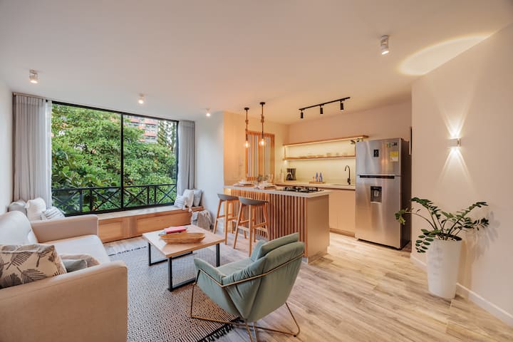 Apto En Poblado Manila 2br A/c Wi-fi Walk To Cafés - Medellín