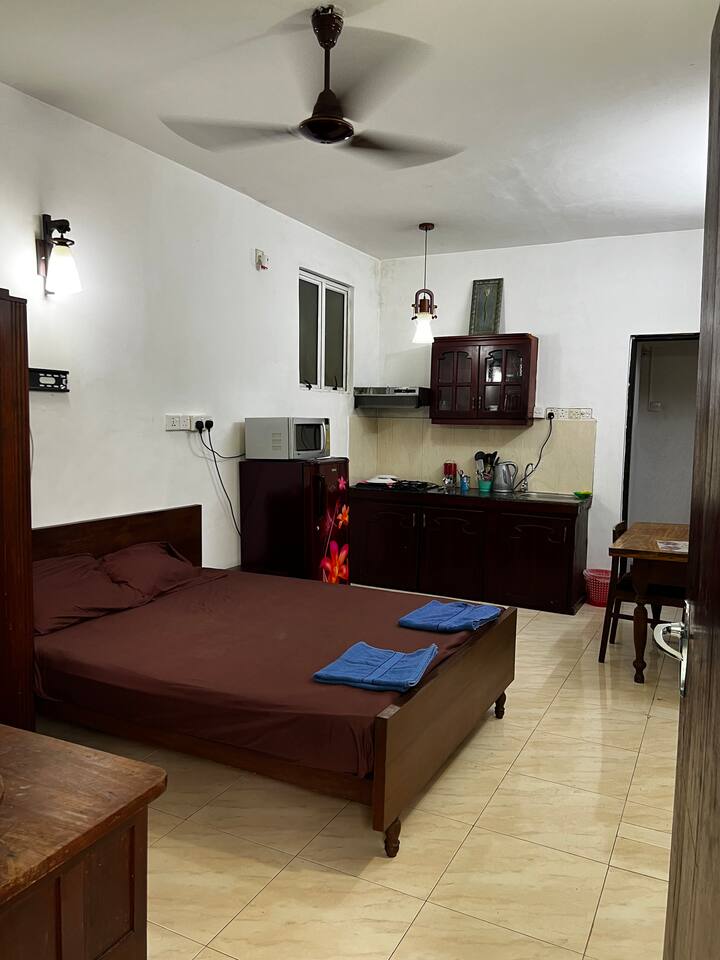 Convenience From Our Centrally Located Studio - Colombo
